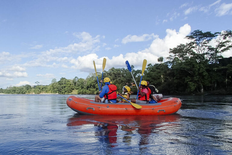Rafting Class II in Tena Ecuador-6 | Raft Amazonia